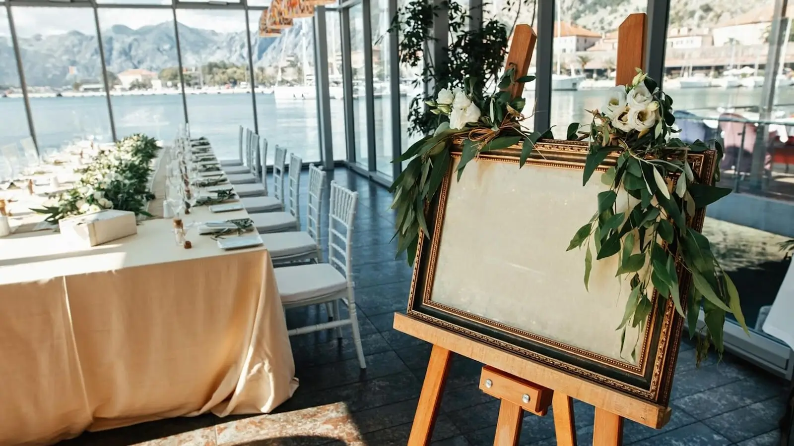 Event Movers in UAE: Events Moving | Event Logistics in Dubai, Abu ...